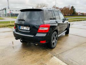 Melns Mercedes-Benz GLK 220 2010 Panevēža, ar dzinēja tilpumu 2.20 L un nobraukumu 245 tūkst. km par 7999 €, foto 3 vietnē AUTOMOTO.COM.LV