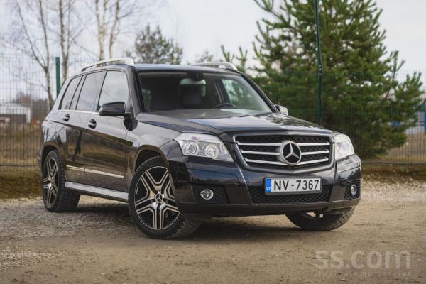 Melns Mercedes-Benz GLK 220 2010 Rīga, ar dzinēja tilpumu 2.20 L un nobraukumu 317 tūkst. km par 9290 €, foto 3 vietnē AUTOMOTO.COM.LV