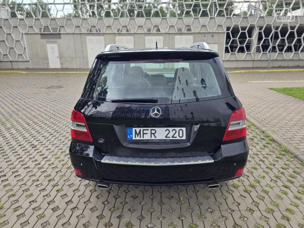 Black Mercedes-Benz GLK 220 2010 in Vilnius, with an engine capacity of 2.20 L and mileage of 273 thousand km for 7000 €, photo 5 on AUTOMOTO.COM.LV