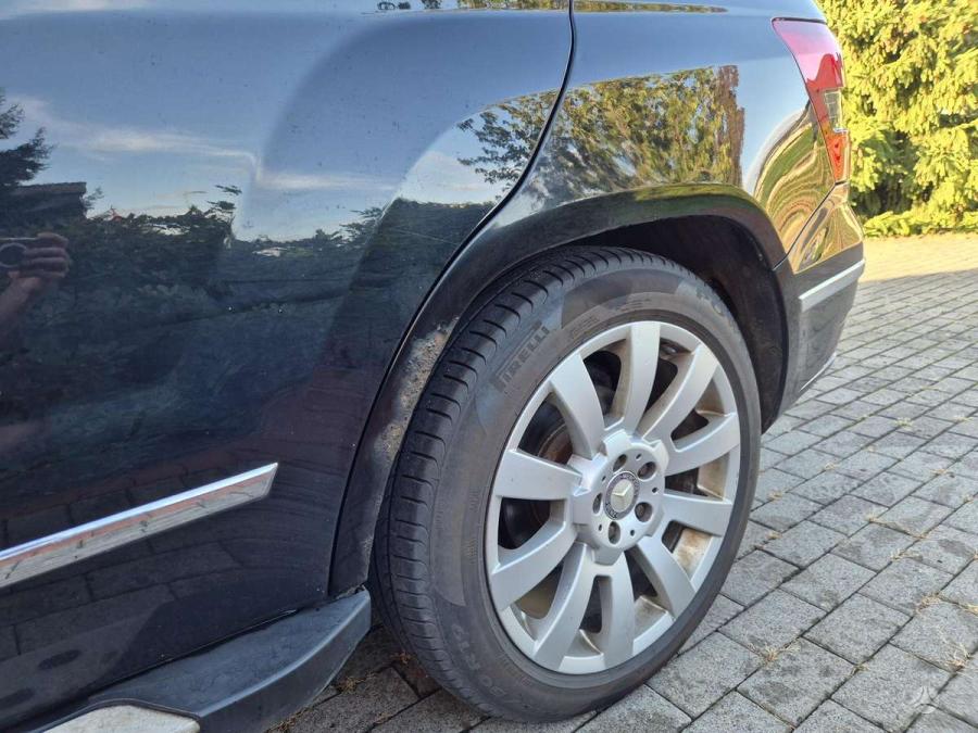 Black Mercedes-Benz GLK 220 2010 in Kaunas, with an engine capacity of 2.14 L and mileage of 332 thousand km for 6400 €, photo 16 on AUTOMOTO.COM.LV