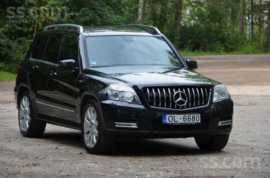 Black Mercedes-Benz GLK 220 2010 in Riga, with an engine capacity of 2.20 L and mileage of 311 thousand km for 7990 €, photo 1 on AUTOMOTO.COM.LV