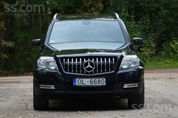 Melns Mercedes-Benz GLK 220 2010 Rīga, ar dzinēja tilpumu 2.20 L un nobraukumu 311 tūkst. km par 7990 €, foto 3 vietnē AUTOMOTO.COM.LV