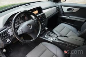 Black Mercedes-Benz GLK 220 2010 in Riga, with an engine capacity of 2.20 L and mileage of 311 thousand km for 7990 €, photo 15 on AUTOMOTO.COM.LV