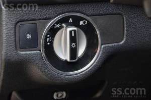 Black Mercedes-Benz GLK 220 2010 in Riga, with an engine capacity of 2.20 L and mileage of 311 thousand km for 7990 €, photo 18 on AUTOMOTO.COM.LV