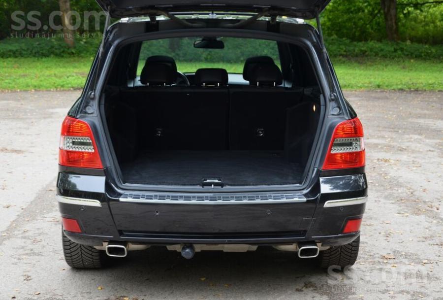 Black Mercedes-Benz GLK 220 2010 in Riga, with an engine capacity of 2.20 L and mileage of 311 thousand km for 7990 €, photo 27 on AUTOMOTO.COM.LV