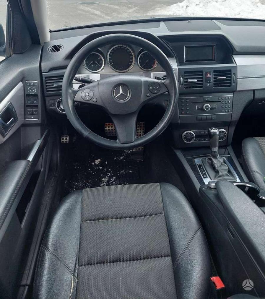 Melns Mercedes-Benz GLK 220 2011 Klaipėda, ar dzinēja tilpumu 2.10 L un nobraukumu 368 tūkst. km par 5600 €, foto 17 vietnē AUTOMOTO.COM.LV
