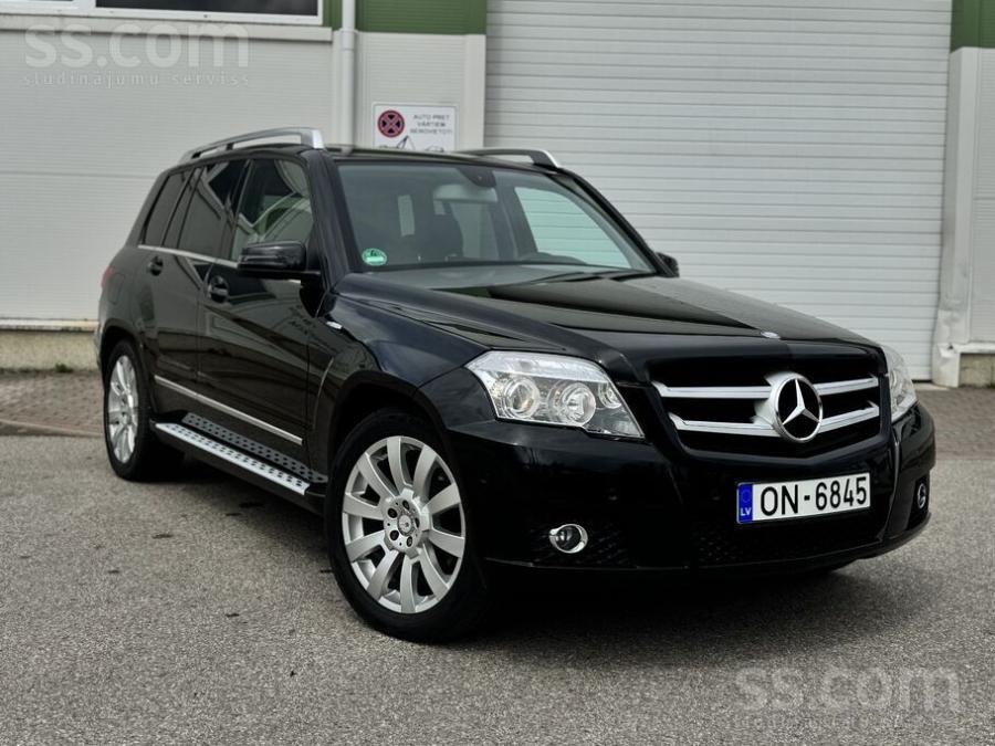 Melns Mercedes-Benz GLK 220 2011 Tukums, ar dzinēja tilpumu 2.20 L un nobraukumu 264 tūkst. km par 9790 €, foto 1 vietnē AUTOMOTO.COM.LV