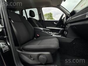 Melns Mercedes-Benz GLK 220 2011 Tukums, ar dzinēja tilpumu 2.20 L un nobraukumu 264 tūkst. km par 9790 €, foto 9 vietnē AUTOMOTO.COM.LV