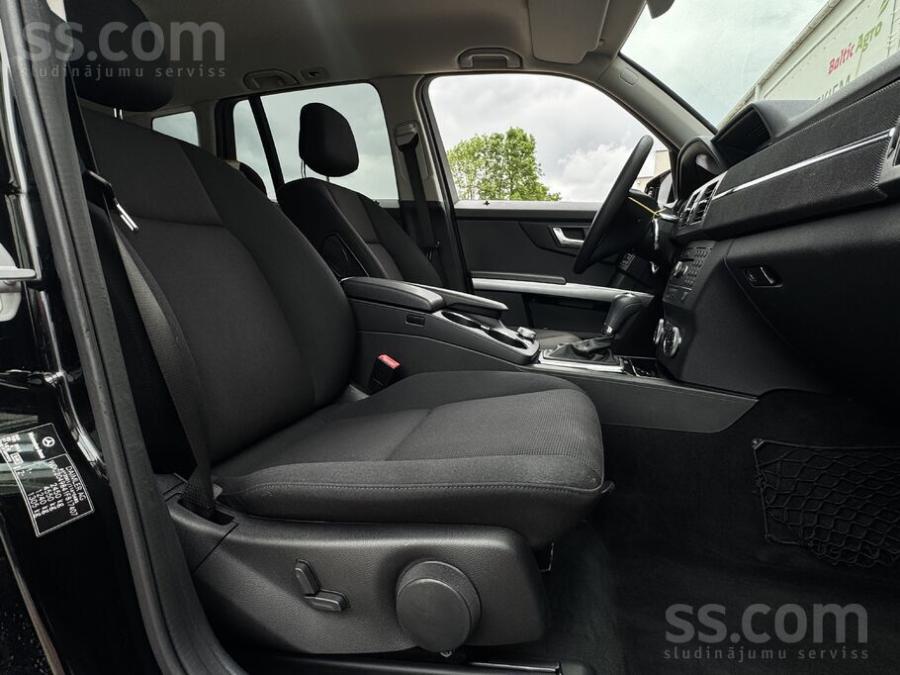 Melns Mercedes-Benz GLK 220 2011 Tukums, ar dzinēja tilpumu 2.20 L un nobraukumu 264 tūkst. km par 9790 €, foto 9 vietnē AUTOMOTO.COM.LV