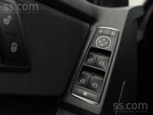 Melns Mercedes-Benz GLK 220 2011 Tukums, ar dzinēja tilpumu 2.20 L un nobraukumu 264 tūkst. km par 9790 €, foto 12 vietnē AUTOMOTO.COM.LV