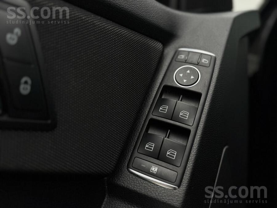 Melns Mercedes-Benz GLK 220 2011 Tukums, ar dzinēja tilpumu 2.20 L un nobraukumu 264 tūkst. km par 9790 €, foto 12 vietnē AUTOMOTO.COM.LV