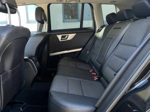 Black Mercedes-Benz GLK 220 2011 in Jelgava, with an engine capacity of 2.20 L and mileage of 0 thousand km for 8990 €, photo 12 on AUTOMOTO.COM.LV