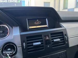 Black Mercedes-Benz GLK 220 2011 in Jelgava, with an engine capacity of 2.20 L and mileage of 0 thousand km for 8990 €, photo 18 on AUTOMOTO.COM.LV