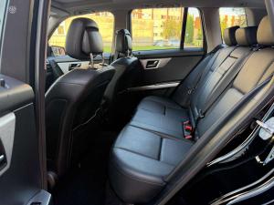 Black Mercedes-Benz GLK 220 2011 in Utena, with an engine capacity of 2.20 L and mileage of 351 thousand km for 4990 €, photo 40 on AUTOMOTO.COM.LV