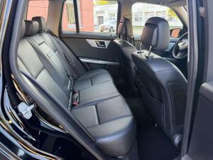 Black Mercedes-Benz GLK 220 2011 in Utena, with an engine capacity of 2.20 L and mileage of 351 thousand km for 4990 €, photo 57 on AUTOMOTO.COM.LV