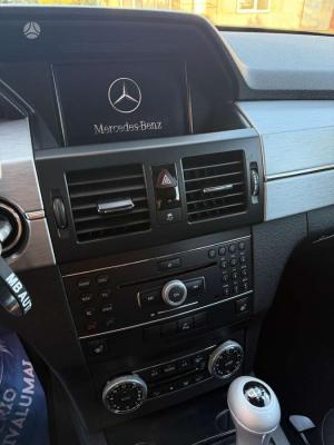 Black Mercedes-Benz GLK 220 2011 in Utena, with an engine capacity of 2.20 L and mileage of 351 thousand km for 4990 €, photo 68 on AUTOMOTO.COM.LV