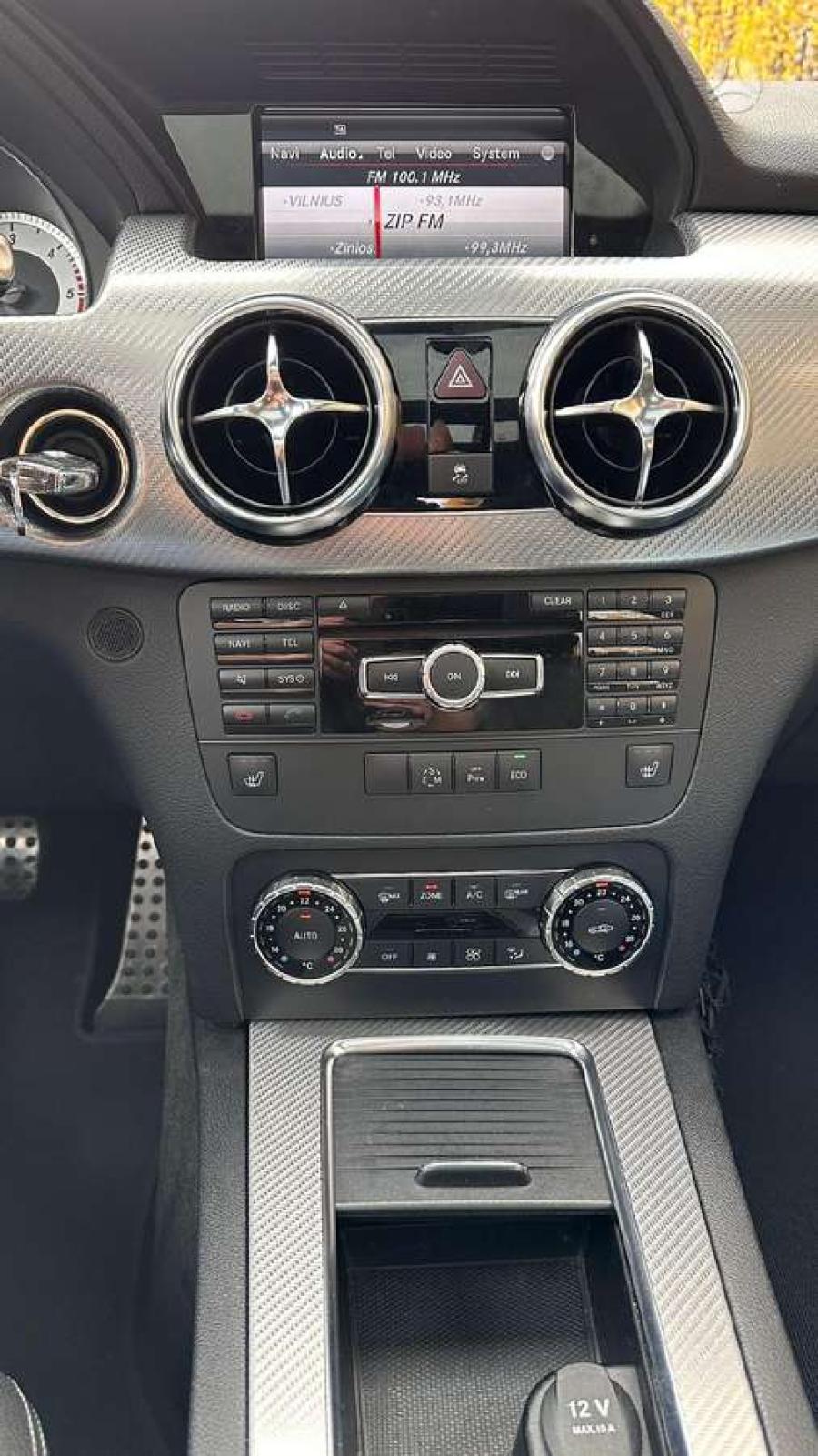 Black Mercedes-Benz GLK 220 2012 in Vilnius, with an engine capacity of 2.14 L and mileage of 288 thousand km for 10350 €, photo 15 on AUTOMOTO.COM.LV