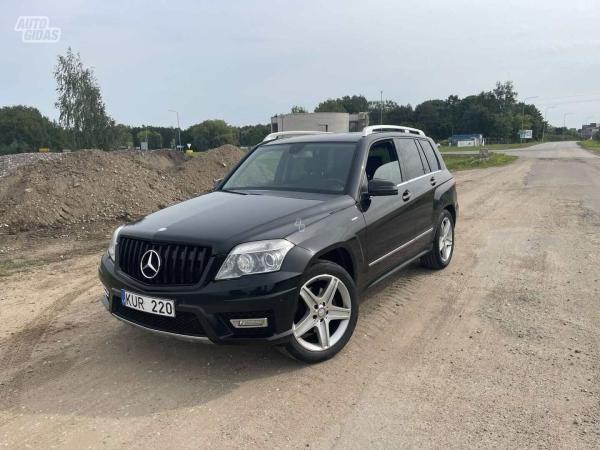 Melns Mercedes-Benz GLK 220 2012 Kauņa, ar dzinēja tilpumu 2.10 L un nobraukumu 452 tūkst. km par 6500 €, foto 1 vietnē AUTOMOTO.COM.LV