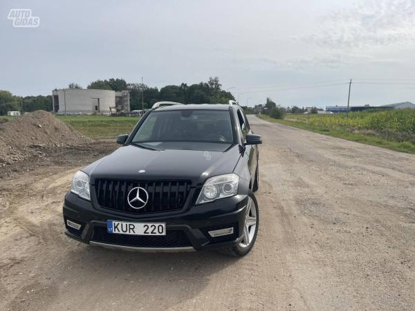 Melns Mercedes-Benz GLK 220 2012 Kauņa, ar dzinēja tilpumu 2.10 L un nobraukumu 452 tūkst. km par 6500 €, foto 3 vietnē AUTOMOTO.COM.LV