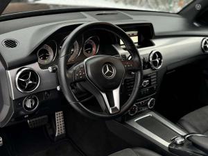 Melns Mercedes-Benz GLK 220 2012 Viļņa, ar dzinēja tilpumu 2.14 L un nobraukumu 332 tūkst. km par 9700 €, foto 16 vietnē AUTOMOTO.COM.LV