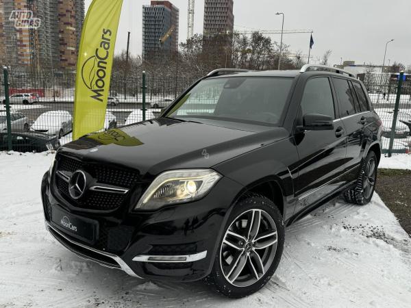 Black Mercedes-Benz GLK 220 2012 in Vilnius, with an engine capacity of 2.10 L and mileage of 332 thousand km for 9700 €, photo 1 on AUTOMOTO.COM.LV