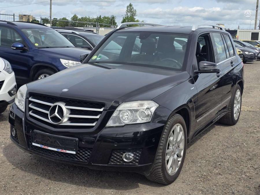 Melns Mercedes-Benz GLK 220 2012 Kauņa, ar dzinēja tilpumu 0.00 L un nobraukumu 290 tūkst. km par 6300 €, foto 1 vietnē AUTOMOTO.COM.LV