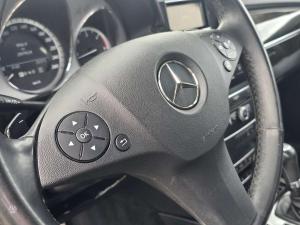 Melns Mercedes-Benz GLK 220 2012 Kauņa, ar dzinēja tilpumu 0.00 L un nobraukumu 290 tūkst. km par 6300 €, foto 8 vietnē AUTOMOTO.COM.LV