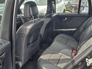 Melns Mercedes-Benz GLK 220 2012 Kauņa, ar dzinēja tilpumu 0.00 L un nobraukumu 290 tūkst. km par 6300 €, foto 10 vietnē AUTOMOTO.COM.LV