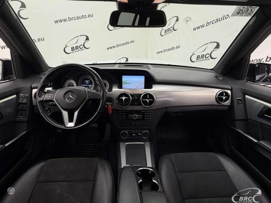 Black Mercedes-Benz GLK 220 2012 in Vilnius, with an engine capacity of 2.14 L and mileage of 303 thousand km for 7500 €, photo 5 on AUTOMOTO.COM.LV