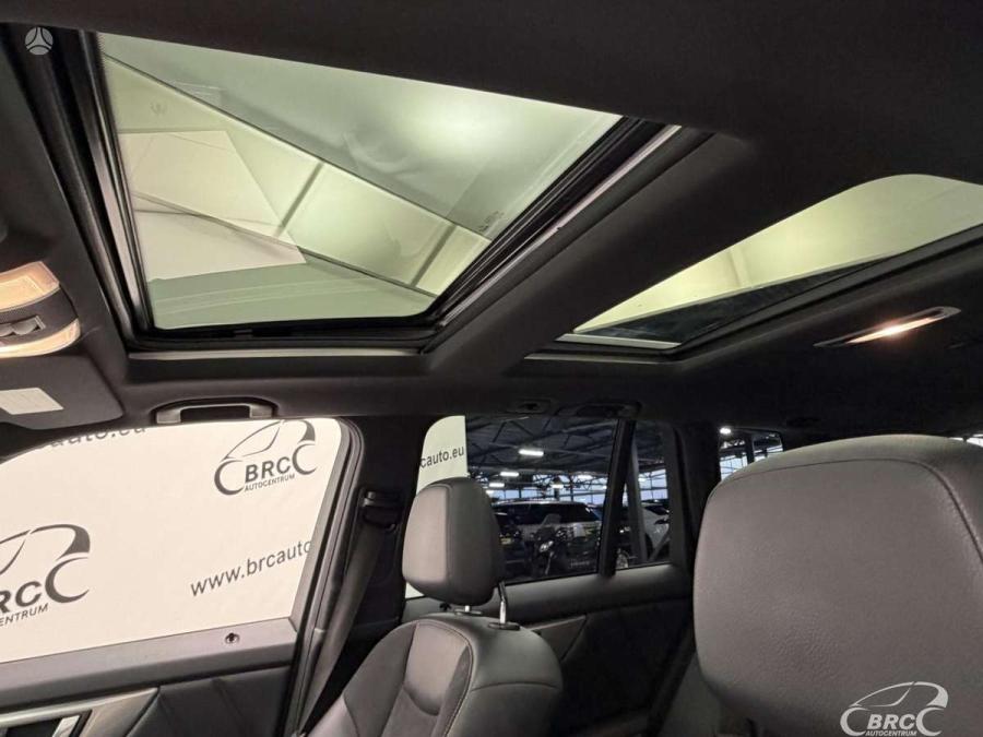 Black Mercedes-Benz GLK 220 2012 in Vilnius, with an engine capacity of 2.14 L and mileage of 303 thousand km for 7500 €, photo 26 on AUTOMOTO.COM.LV