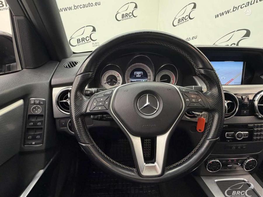 Black Mercedes-Benz GLK 220 2012 in Vilnius, with an engine capacity of 2.14 L and mileage of 303 thousand km for 7500 €, photo 29 on AUTOMOTO.COM.LV