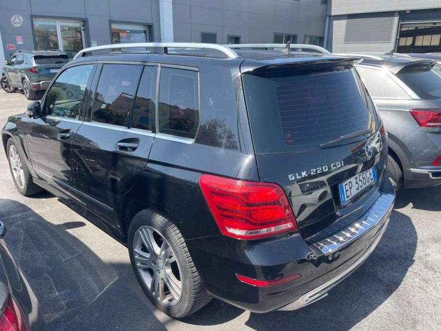 Melns Mercedes-Benz GLK 220 2012 Šauļi, ar dzinēja tilpumu 2.14 L un nobraukumu 201 tūkst. km par 8200 €, foto 5 vietnē AUTOMOTO.COM.LV