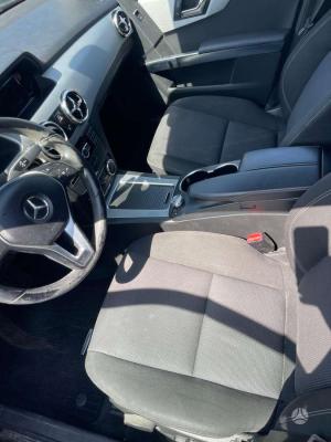 Melns Mercedes-Benz GLK 220 2012 Šauļi, ar dzinēja tilpumu 2.14 L un nobraukumu 201 tūkst. km par 8200 €, foto 8 vietnē AUTOMOTO.COM.LV