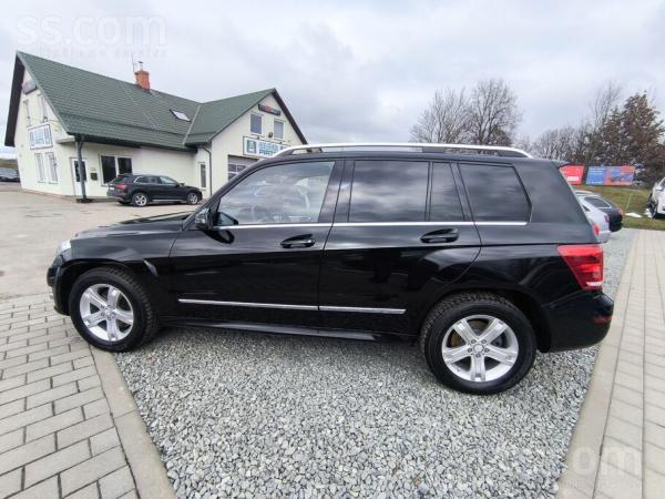 Melns Mercedes-Benz GLK 220 2013 Tukums, ar dzinēja tilpumu 2.20 L un nobraukumu 300 tūkst. km par 11990 €, foto 6 vietnē AUTOMOTO.COM.LV