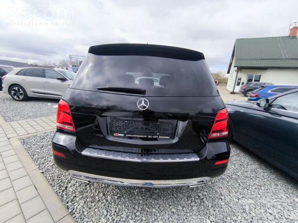 Melns Mercedes-Benz GLK 220 2013 Tukums, ar dzinēja tilpumu 2.20 L un nobraukumu 300 tūkst. km par 11990 €, foto 7 vietnē AUTOMOTO.COM.LV
