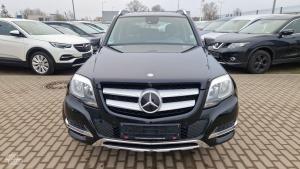 Black Mercedes-Benz GLK 220 2013 in Marijampole, with an engine capacity of 2.10 L and mileage of 233 thousand km for 10650 €, photo 3 on AUTOMOTO.COM.LV