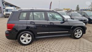 Black Mercedes-Benz GLK 220 2013 in Marijampole, with an engine capacity of 2.10 L and mileage of 233 thousand km for 10650 €, photo 6 on AUTOMOTO.COM.LV