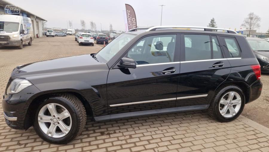 Black Mercedes-Benz GLK 220 2013 in Marijampole, with an engine capacity of 2.10 L and mileage of 233 thousand km for 10650 €, photo 10 on AUTOMOTO.COM.LV