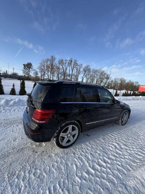 Black Mercedes-Benz GLK 220 2013 in Kaunas, with an engine capacity of 2.14 L and mileage of 295 thousand km for 10500 €, photo 7 on AUTOMOTO.COM.LV