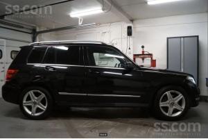 Melns Mercedes-Benz GLK 220 2013 Rīga, ar dzinēja tilpumu 2.20 L un nobraukumu 262 tūkst. km par 10950 €, foto 10 vietnē AUTOMOTO.COM.LV