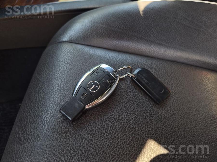 Melns Mercedes-Benz GLK 220 2013 Rīga, ar dzinēja tilpumu 2.20 L un nobraukumu 182 tūkst. km par 12900 €, foto 17 vietnē AUTOMOTO.COM.LV