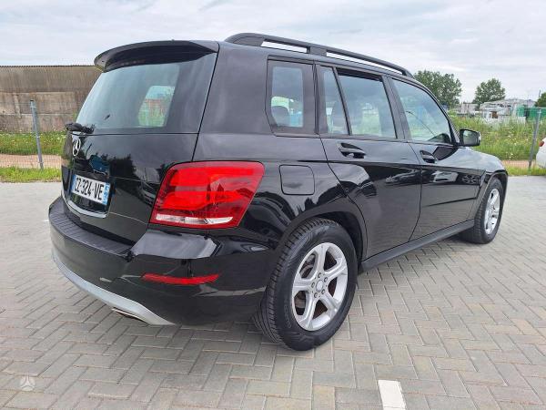 Black Mercedes-Benz GLK 220 2013 in Taurage, with an engine capacity of 2.14 L and mileage of 194 thousand km for 8700 €, photo 5 on AUTOMOTO.COM.LV