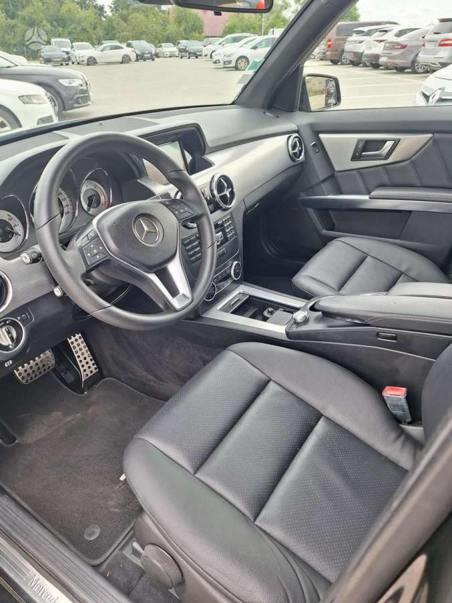 Black Mercedes-Benz GLK 220 2013 in Taurage, with an engine capacity of 2.14 L and mileage of 194 thousand km for 8700 €, photo 14 on AUTOMOTO.COM.LV