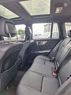 Black Mercedes-Benz GLK 220 2013 in Taurage, with an engine capacity of 2.14 L and mileage of 194 thousand km for 8700 €, photo 16 on AUTOMOTO.COM.LV