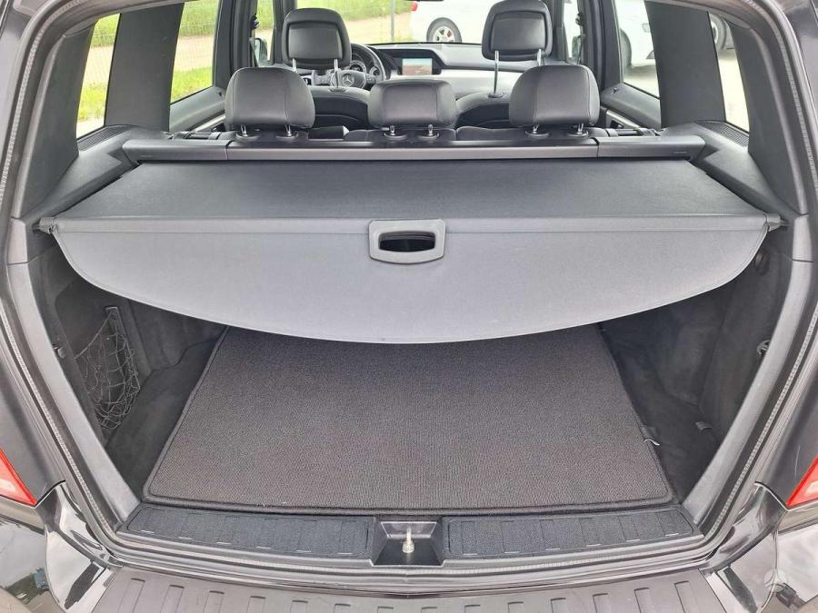 Black Mercedes-Benz GLK 220 2013 in Taurage, with an engine capacity of 2.14 L and mileage of 194 thousand km for 8700 €, photo 17 on AUTOMOTO.COM.LV