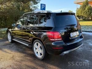 Melns Mercedes-Benz GLK 220 2014 Rīga, ar dzinēja tilpumu 2.20 L un nobraukumu 301 tūkst. km par 15000 €, foto 3 vietnē AUTOMOTO.COM.LV