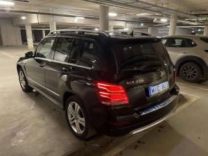 Melns Mercedes-Benz GLK 220 2014 Viļņa, ar dzinēja tilpumu 2.14 L un nobraukumu 289 tūkst. km par 10700 €, foto 6 vietnē AUTOMOTO.COM.LV