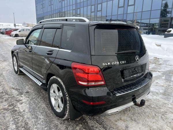 Melns Mercedes-Benz GLK 220 2014 Panevēža, ar dzinēja tilpumu 2.14 L un nobraukumu 380 tūkst. km par 9350 €, foto 7 vietnē AUTOMOTO.COM.LV