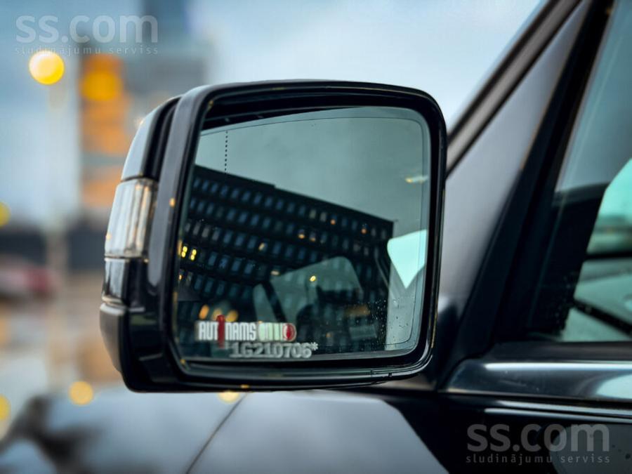 Black Mercedes-Benz GLK 220 2014 in Riga, with an engine capacity of 2.20 L and mileage of 0 thousand km for 8750 €, photo 17 on AUTOMOTO.COM.LV