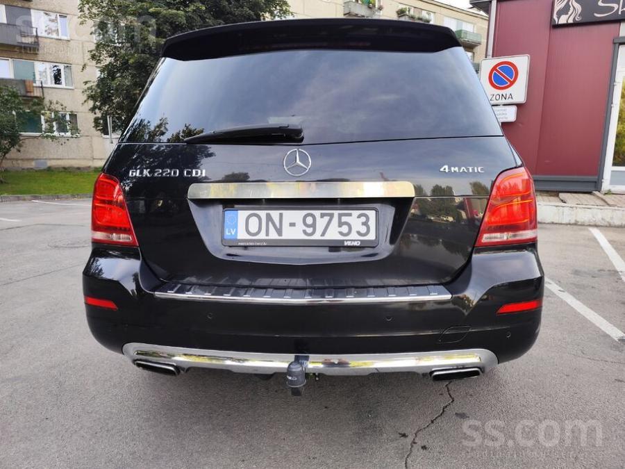 Melns Mercedes-Benz GLK 220 2014 Rīga, ar dzinēja tilpumu 2.20 L un nobraukumu 276 tūkst. km par 11900 €, foto 7 vietnē AUTOMOTO.COM.LV